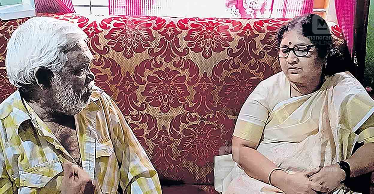 ഫിലോമിനയുടെ വീട്ടിലെത്തി മന്ത്രി; അതൃപ്തി നേരിട്ടറിയിച്ച് കുടുംബം - R ...