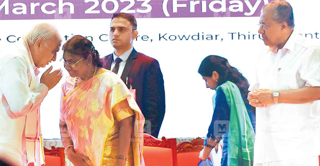 കേരളത്തിനു കരുത്തായത് സ്ത്രീശക്തി - Draupadi Murmu | Manorama news