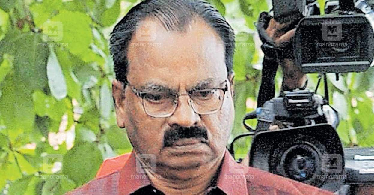 കൈതോലപ്പായയിൽ 2.35 കോടി കടത്തിയത് പിണറായി വിജയനും പി.രാജീവും: ശക്തിധര ...