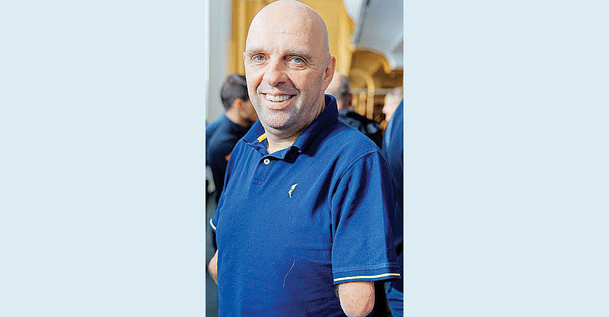 കൈകാലുകളില്ലാത്ത ഫ്രഞ്ച് സാഹസികനെ ബഹിരാകാശത്തേക്ക് അയയ്ക്കാൻ മസ്ക് ...