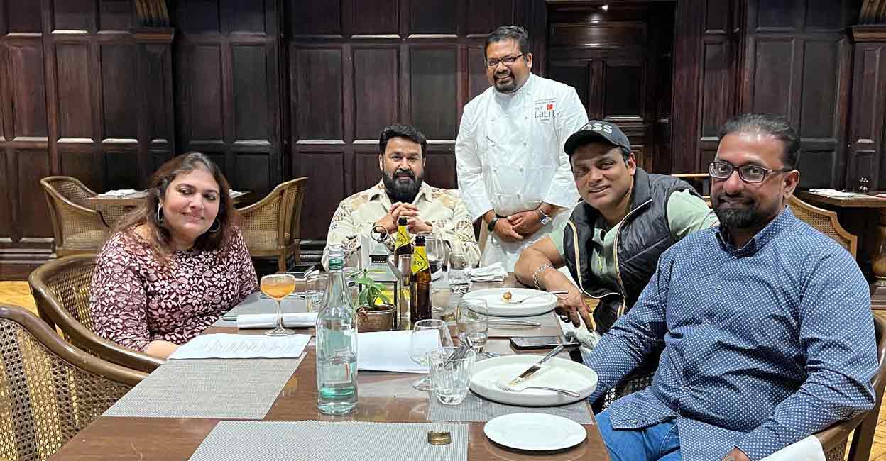 ലണ്ടനിൽ മോഹൻലാലിനു ഭക്ഷണം വിളമ്പി മലയാളി ഷെഫ് ജോമോൻ - Specially crafted ...