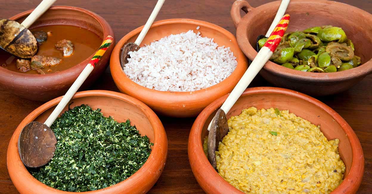 ഇൗ െഎഡിയ കൊള്ളം! മൺചട്ടികൾ നോൺസ്റ്റിക് പാത്രം പോലെ ആക്കാം | Clay Pot ...