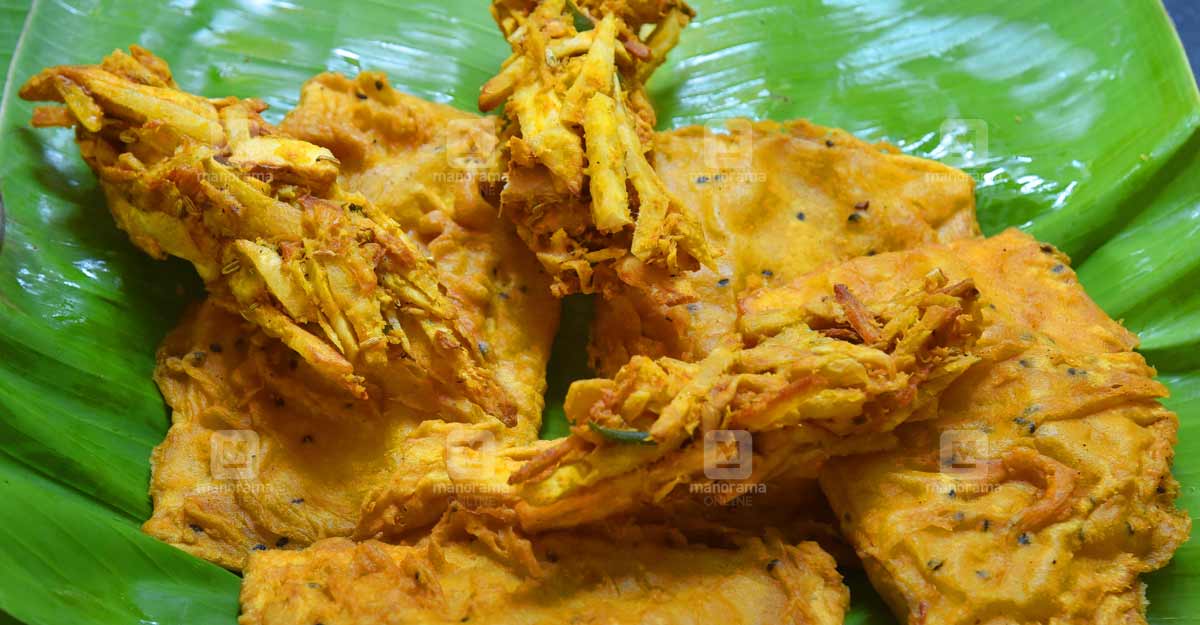 തലശ്ശേരി സ്പെഷൽ കോഴിക്കാലും കിഴങ്ങ് പൊരിയും | Thalassery Special Snacks
