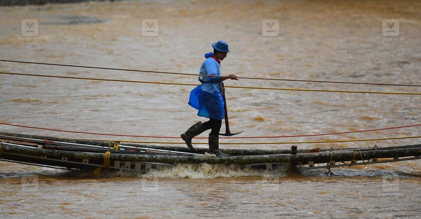 വയനാട് ഉരുൾപൊട്ടൽ: രക്ഷാപ്രവർത്തനം രണ്ടാം ദിനം– Massive landslides ...