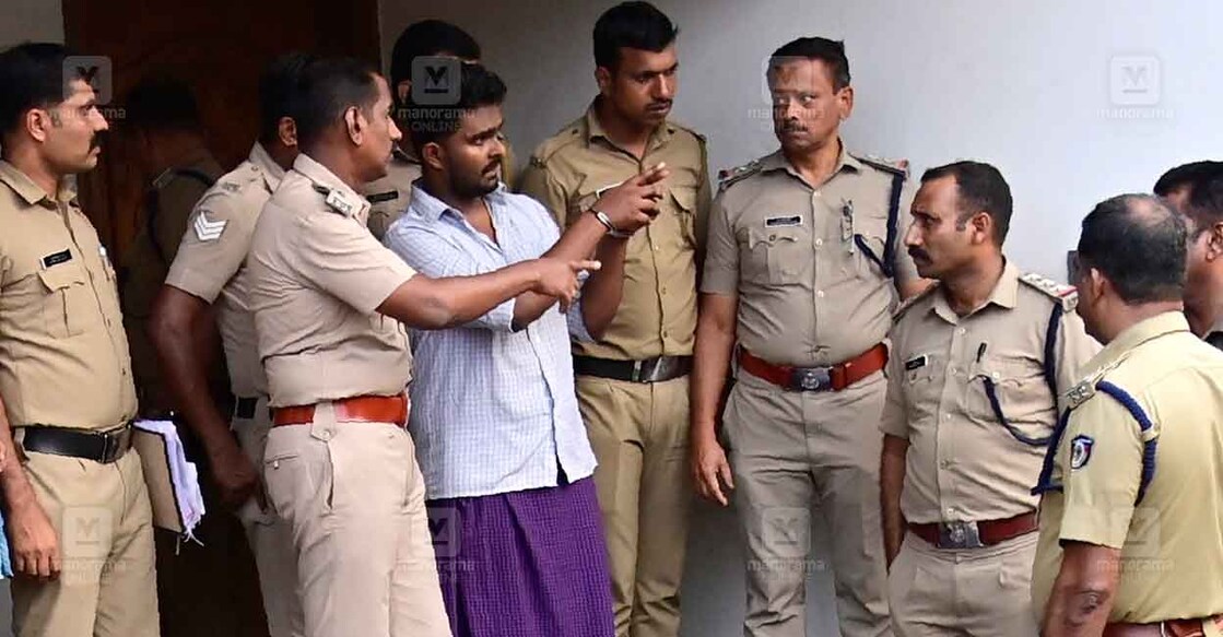 അഫാന് വിഷാദരോഗം, ഒപ്പം ആത്മഹത്യാ പ്രവണതയും; സദാസമയവും ...