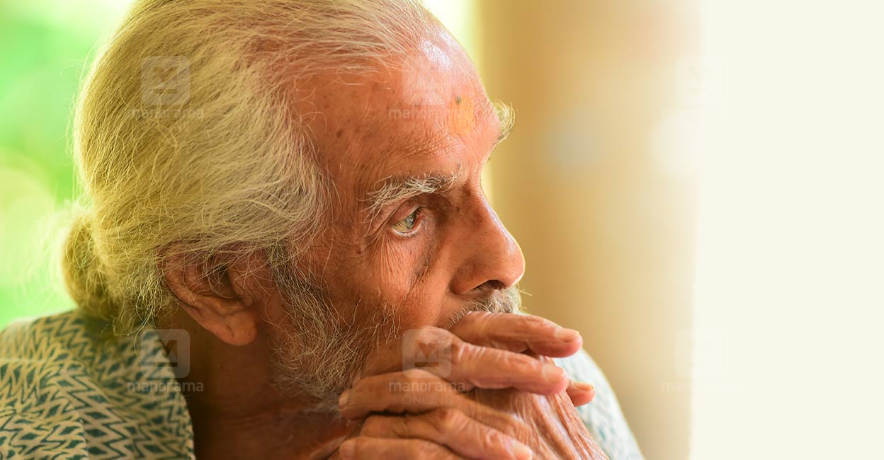 നമ്പൂതിരിയോർമ; നമ്പൂതിരിയെ പ്രമുഖ എഴുത്തുകാർ ഓർമിക്കുന്നു - KM ...