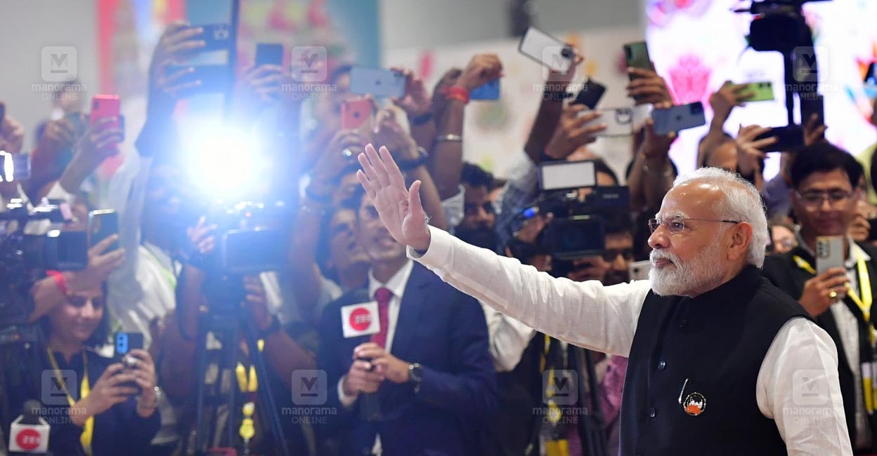 ലോക നേതാക്കൾ തൊട്ടടുത്ത്; കാഴ്ചകളിൽ ബൈഡൻ, മോദി, മക്രോ...- G20 ...