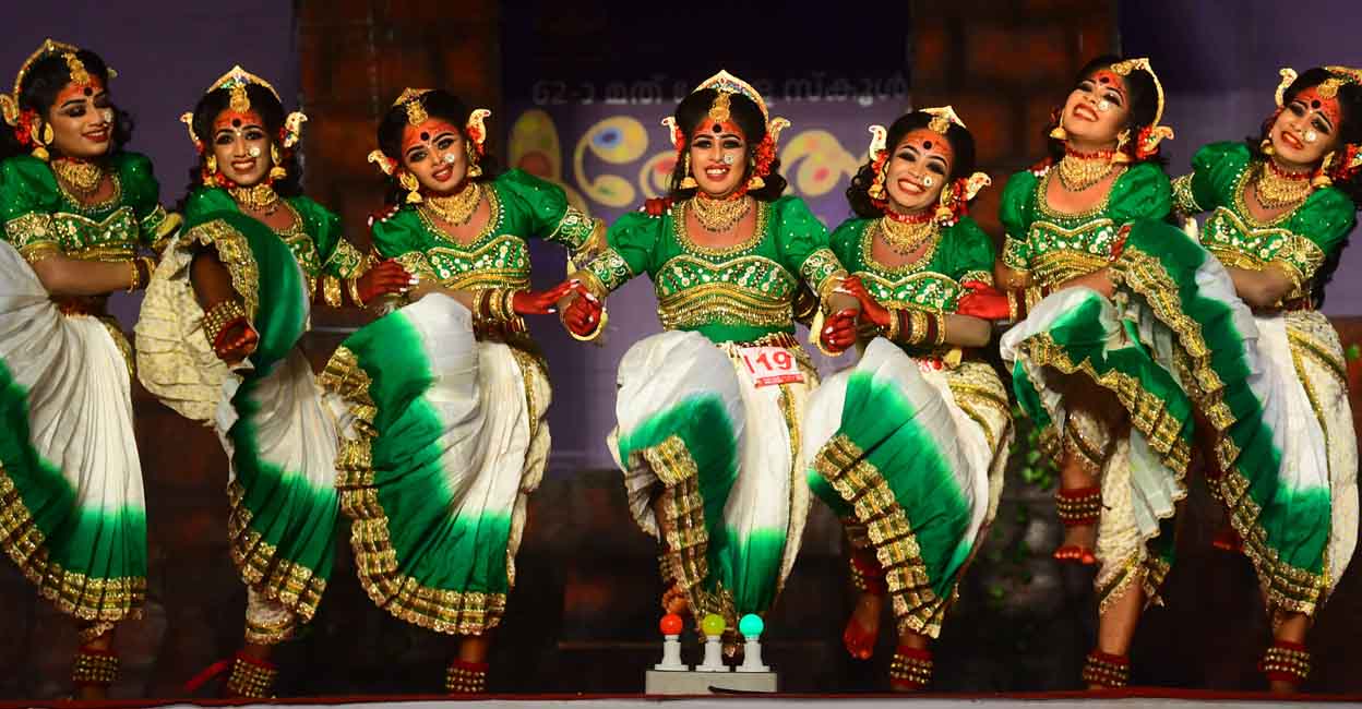 സ്കൂൾ കലോത്സവത്തിൽ പുതുതായി 5 നൃത്ത രൂപങ്ങൾ കൂടി; ഉത്തരവിറക്കി ...