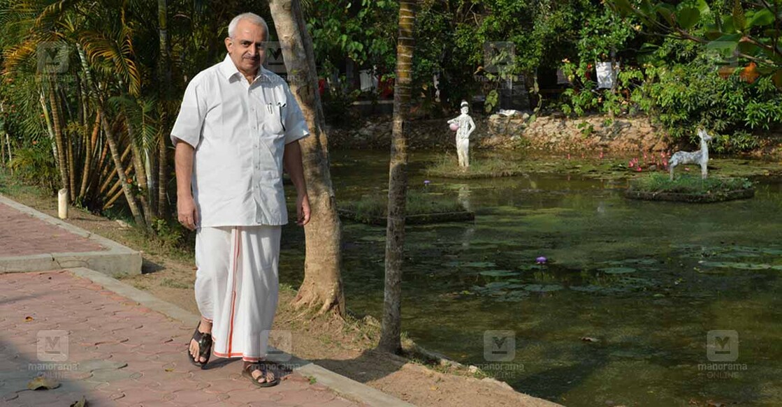 പാതിവിലത്തട്ടിപ്പ്: ആനന്ദകുമാർ അത്യാഹിത വിഭാഗത്തിൽ | മനോരമ ഓൺലൈൻ ന്യൂസ് ...