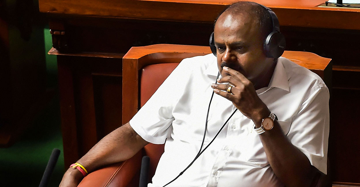 കുമാരസ്വാമിയുടെ അനുനയ യോഗത്തിൽ നിന്ന് ശരണഗൗഡ പാട്ടീൽ വിട്ടുനിന്നു ...