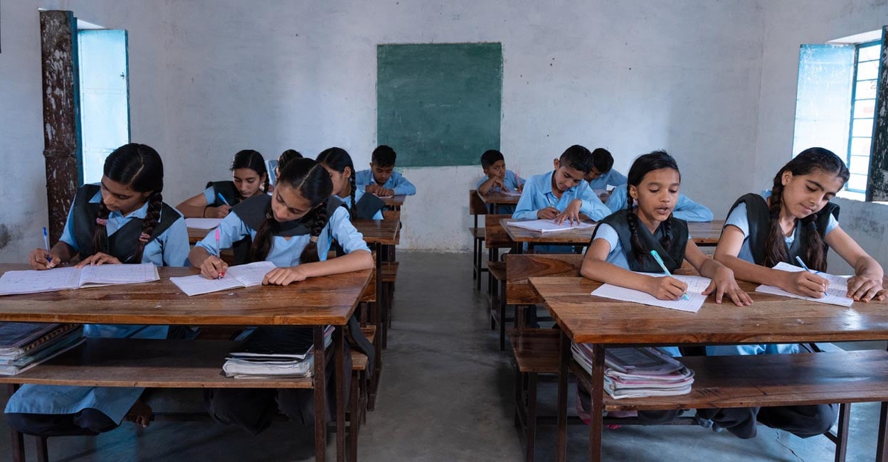 ഹൈസ്‌കൂളിൽ അര മണിക്കൂർ അധികം; ഉത്തരവിറങ്ങി - high school class timings ...