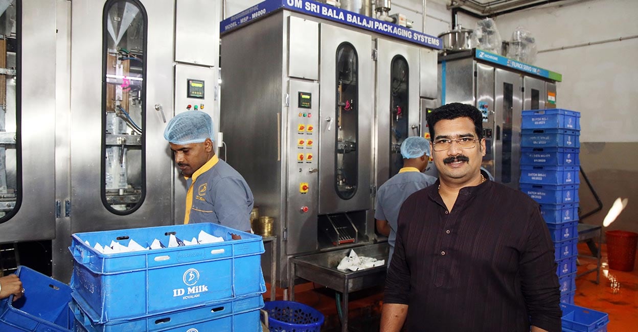 തുടക്കം രണ്ടു പശുവിൽനിന്ന് ഇന്ന് 50 കോടിയുടെ ഡെയറി പ്ലാന്റ് | Dairy ...