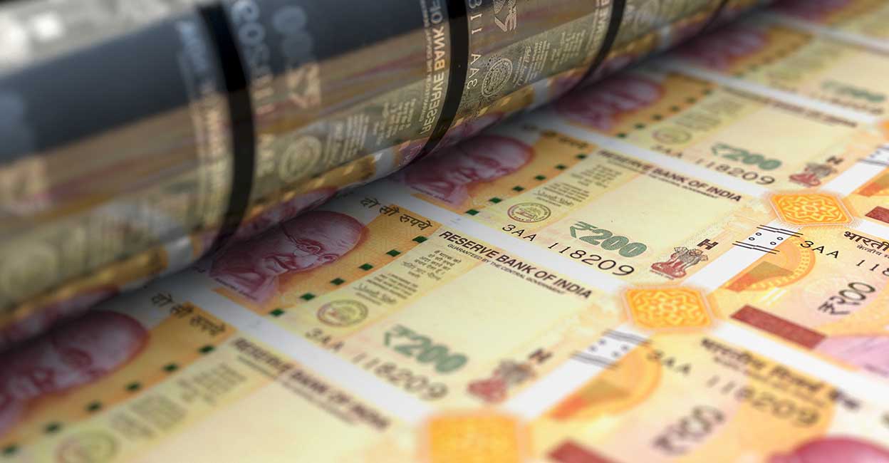 എന്തിനാണിത്ര പാടുപെടുന്നത്? നോട്ടടി കൂട്ടിയാൽ സമ്പത്തു വളരില്ലേ ...