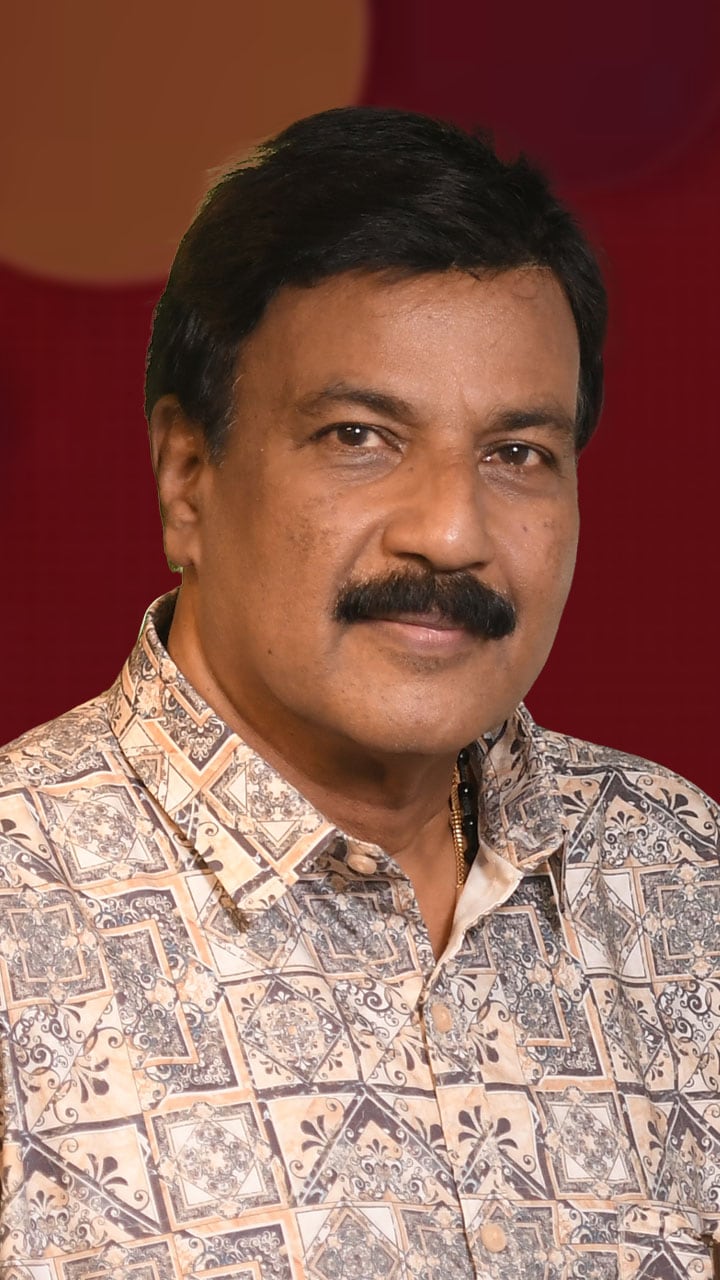 എന്റെ ശരിയും തെറ്റും എന്റേതു മാത്രം - Kumarakom Raghunath