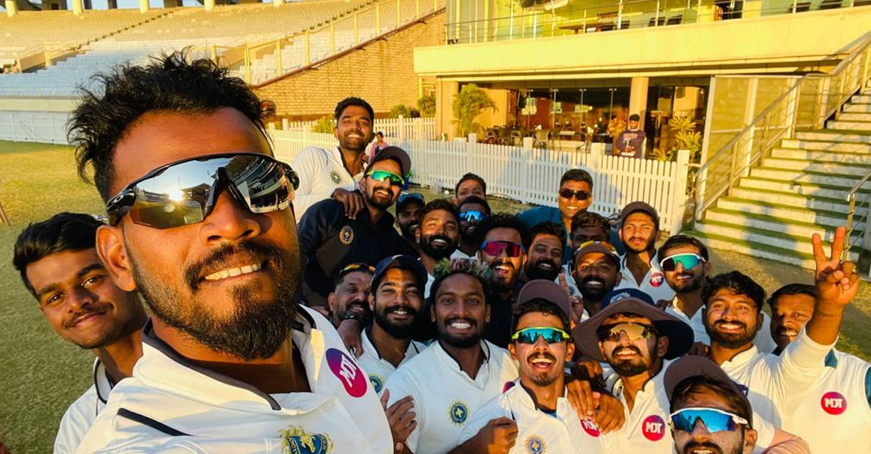 രഞ്ജിയിൽ ജാർഖണ്ഡിനെ തകർത്ത് കേരളം- Ranji Trophy | Kerala Cricket ...