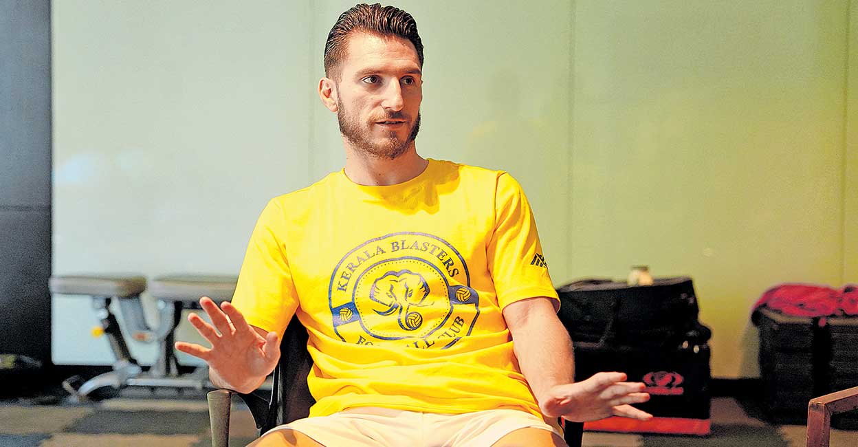ബ്ലാസ്റ്റേഴ്സിന്റെ യവനദേവൻ!- Dimitrios Diamantakos | Kerala Blasters ...