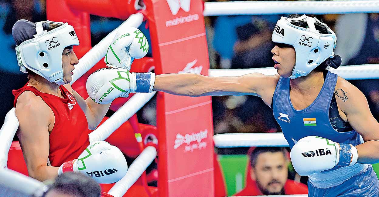 നിഖാത്, നിതു, മനീഷ ക്വാർട്ടറിൽ- World women's boxing | Nikhat, Nitu ...