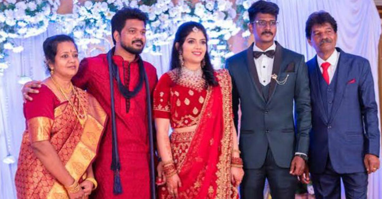 ഒരു പ്രണയകഥ – Prajith | Suresh Kumar | Love Story | Love n Life ...