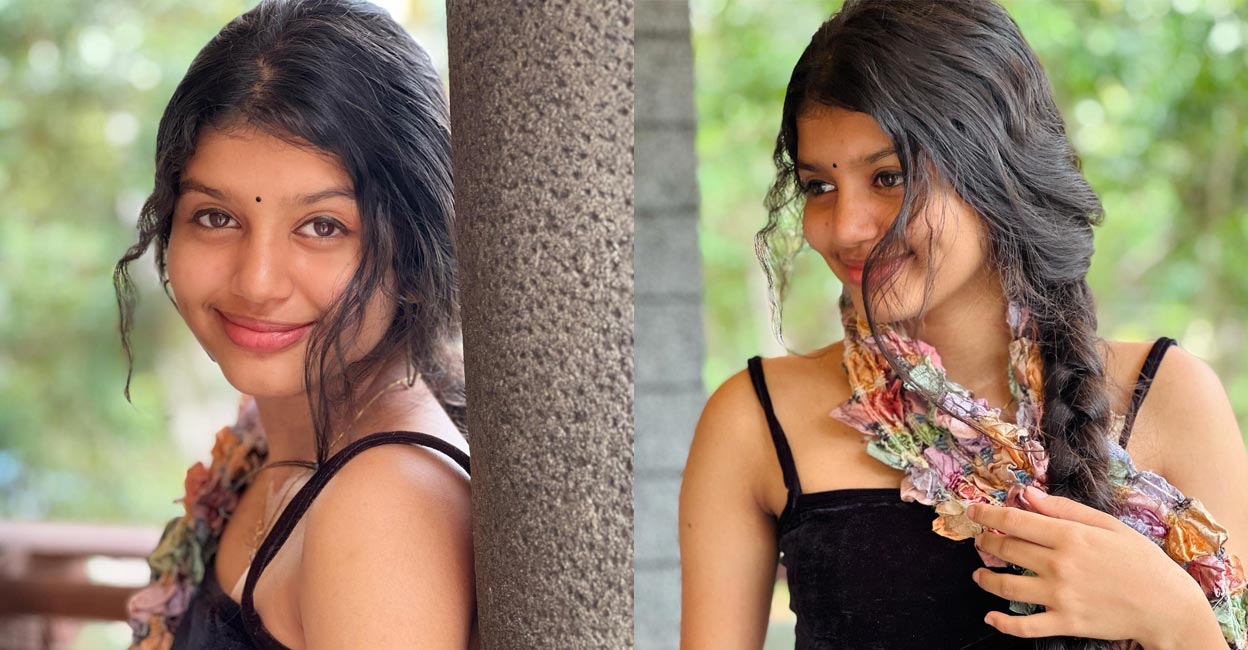 തമിഴ് പാട്ടുകളിലൂടെ താരമായ നിവേദ്യയുടെ റീൽസിൽ നിന്ന് റിലീസിലേക്കുള്ള ...