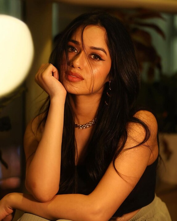 ഒറ്റ എപ്പിസോഡിന് പ്രതിഫലം 18 ലക്ഷം; ഷാരുഖ് ഖാനെ പോലും പിന്നിലാക്കുന്ന ...