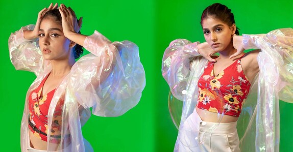 കോട്ടൻ സാരി മുതൽ ക്രോപ് ടോപ് വരെ, ഫാഷന്റെ കാര്യത്തിൽ അനശ്വര വേറെ ...