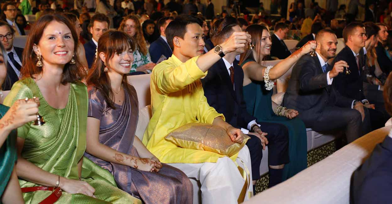 ഇന്തോ–ഇറ്റാലിയൻ വിവാഹം - Sohan Roy | Daugter | Wedding | Burj Khalifa ...