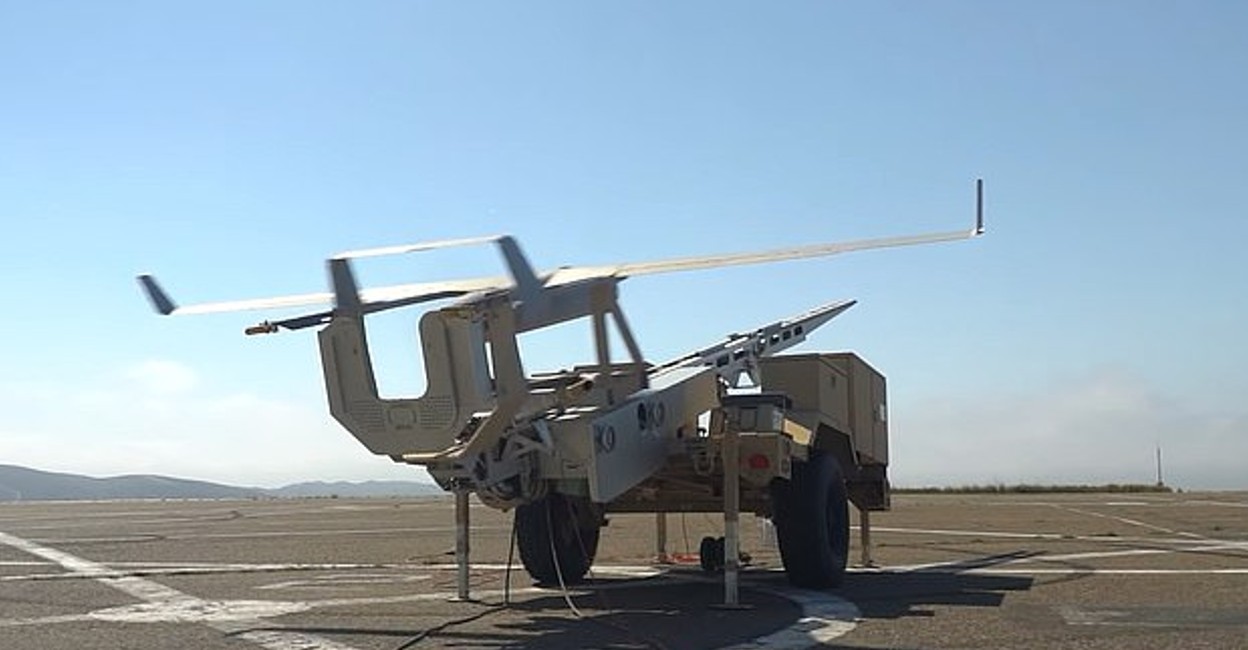 യുദ്ധ ഭൂമിയിലേക്ക് ഡ്രോണ്‍ വഴി രക്തവും മരുന്നും, നൂതന സംവിധാനവുമായി ...