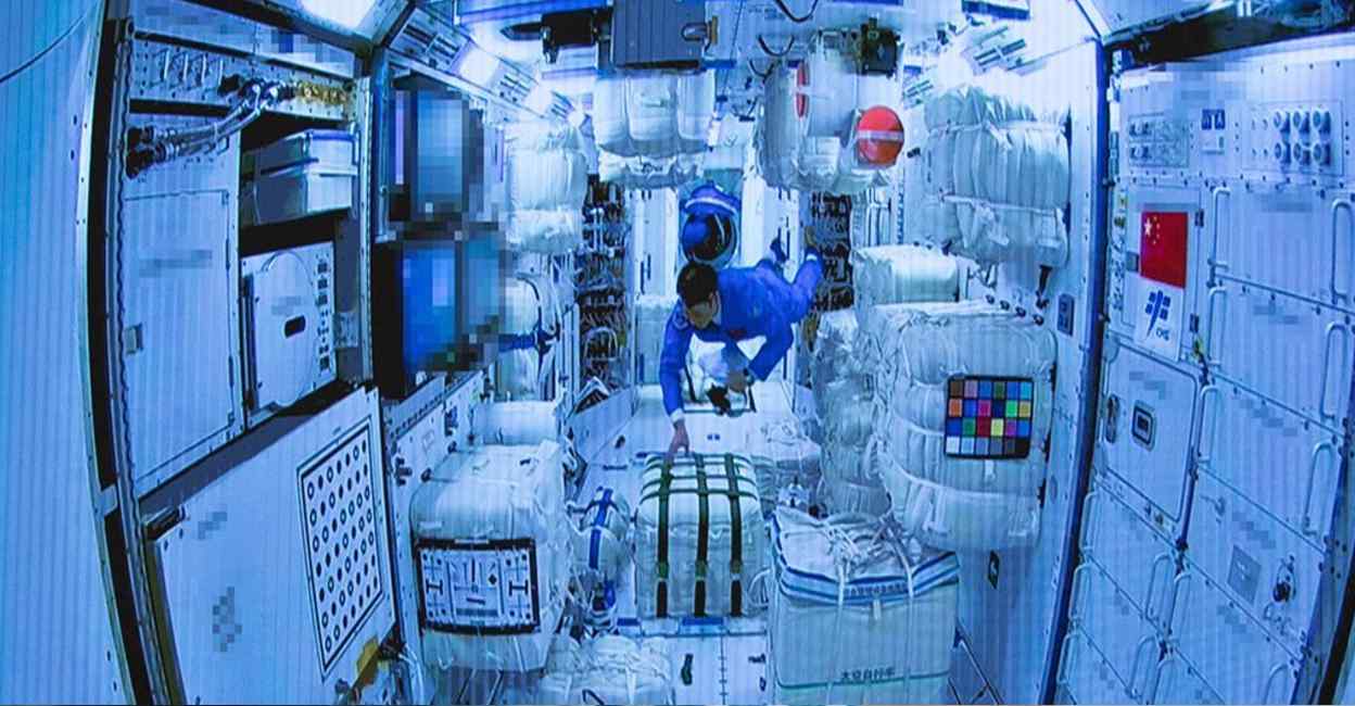 ചൈന പറഞ്ഞാൽ പറഞ്ഞതാണ്... സ്വന്തം ബഹിരാകാശ നിലയത്തിൽ സഞ്ചാരികളെത്തി ...
