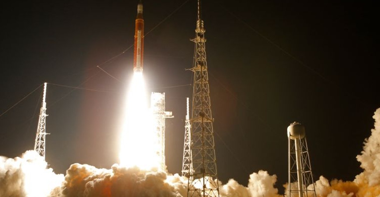 വീണ്ടും ചന്ദ്രനിലേക്ക്, ആർട്ടിമിസ് 1 വിക്ഷേപണം വിജയം, പ്രതീക്ഷയോടെ ...