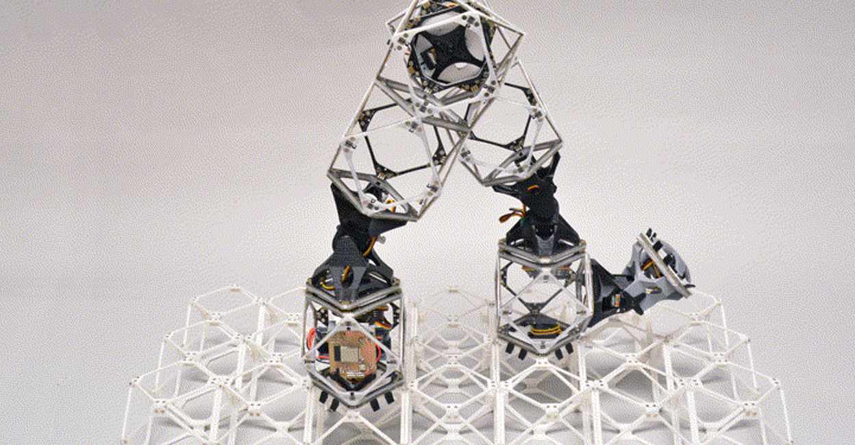 മനുഷ്യന് പകരം യന്ത്രങ്ങൾ, നിർമാണ മേഖലയെ മാറ്റിമറിക്കാൻ റോബോട്ട്