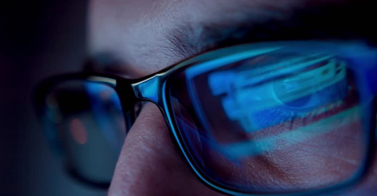 ആപ്പിള്‍ ഒരു 'സ്വകാര്യതാ കണ്ണട' നിർമിക്കുന്നുണ്ടെന്ന് റിപ്പോർട്ട് ...