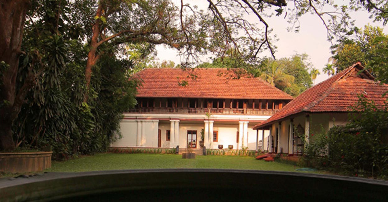 ചിറ്റൂര്‍ കൊട്ടാരത്തില്‍ താമസിക്കാം; കൊച്ചിയിലെ രാജകീയ അനുഭവം! | Visit ...