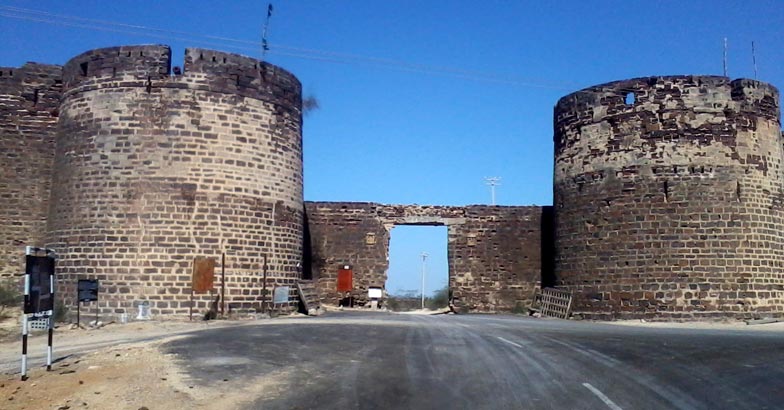 പ്രേതനഗരത്തിൽ താമസിക്കാം | lakpath the Ghost Town