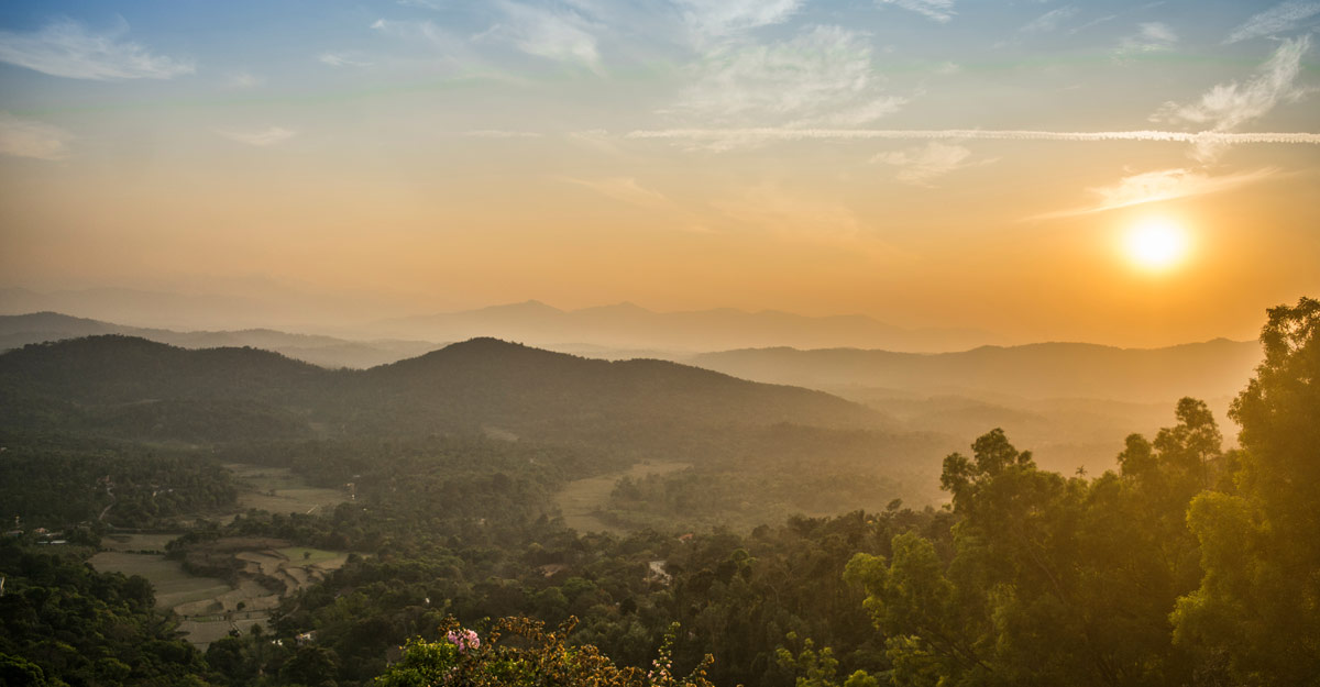ഇന്ത്യയുടെ സ്‌കോട്ട്‌ലന്‍ഡെന്ന് അറിയപ്പെടുന്ന സുന്ദരഭൂമി | Coorg ...