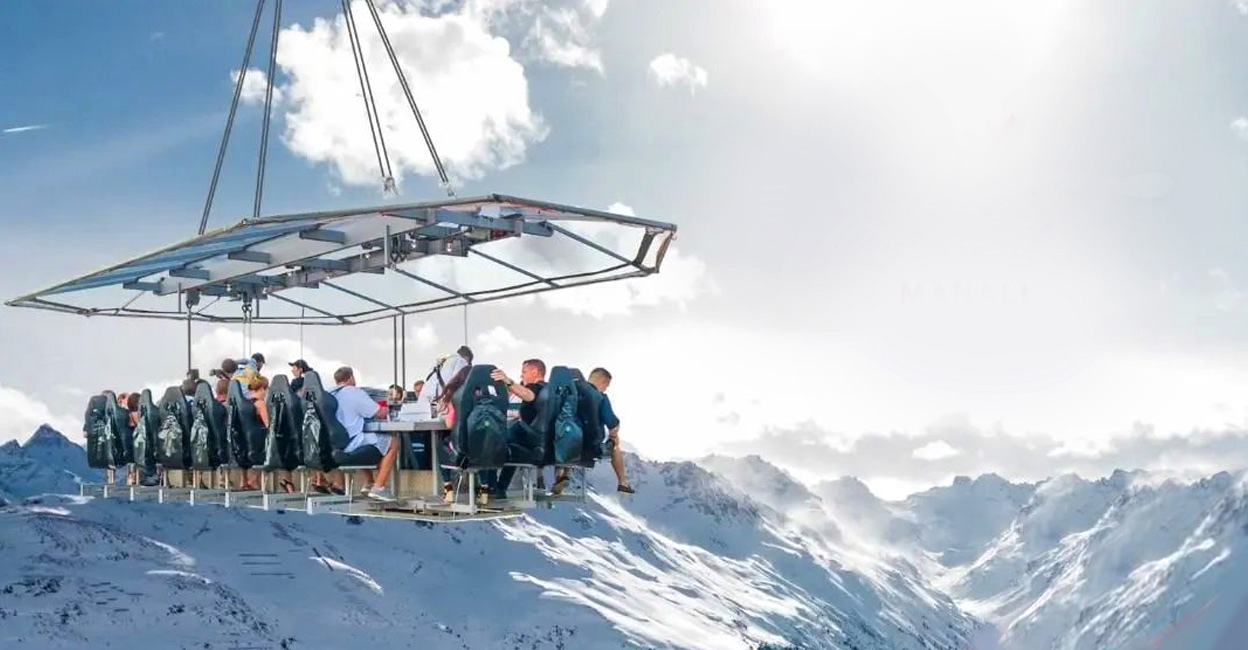 വായുവില്‍ തൂങ്ങി നിന്ന് ഭക്ഷണം കഴിക്കാം; ഒപ്പം ഹിമാലയൻ കാഴ്ചകളും ...