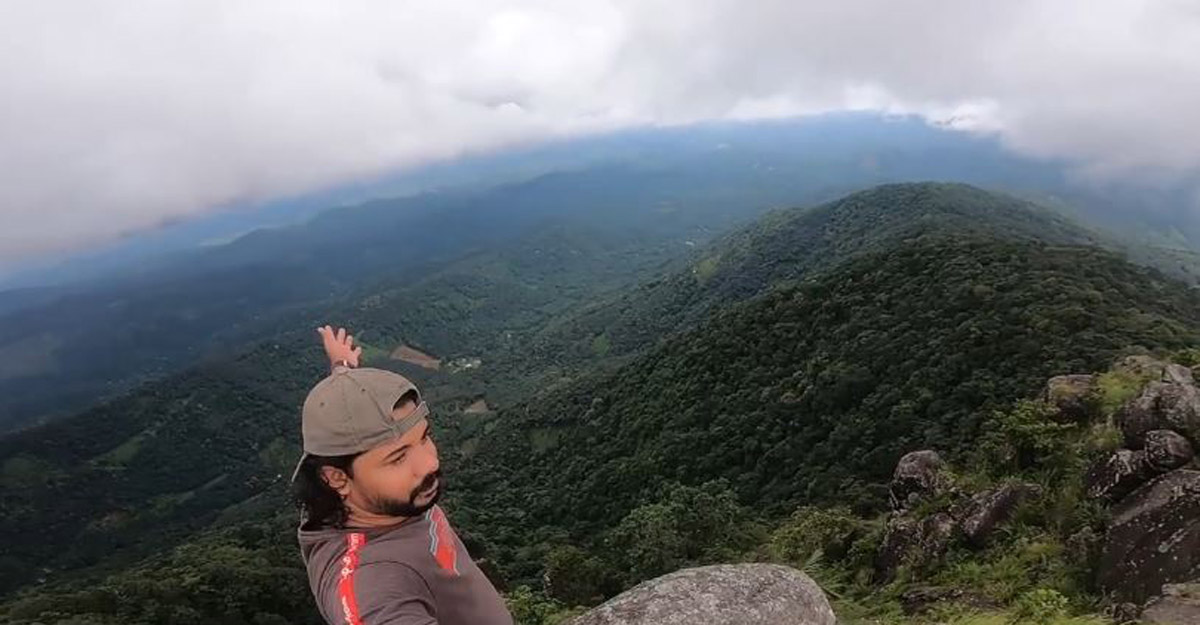 കോട്ടയം ജില്ലയിൽ ഇങ്ങനെ ഒരു സ്ഥലമോ? ഇത് ഇവിടുത്തെ മീശപ്പുലിമല ...