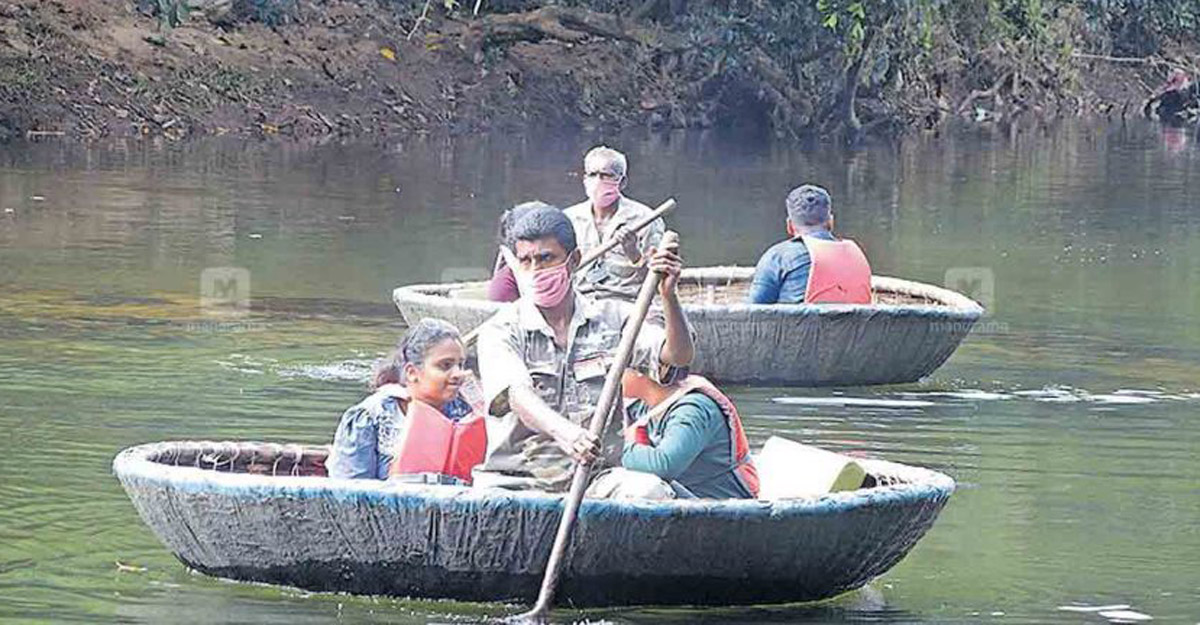 കുട്ടവഞ്ചിയേറി ഓണമെത്തുന്നു; ഒരു കുട്ടവഞ്ചിയിൽ അനുവദിക്കുന്നത് 2 ...