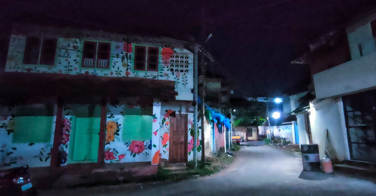 കോഴിക്കോടുണ്ട് ഗുജറാത്തി തെരുവ് | Walking down the Gujarati Street of ...