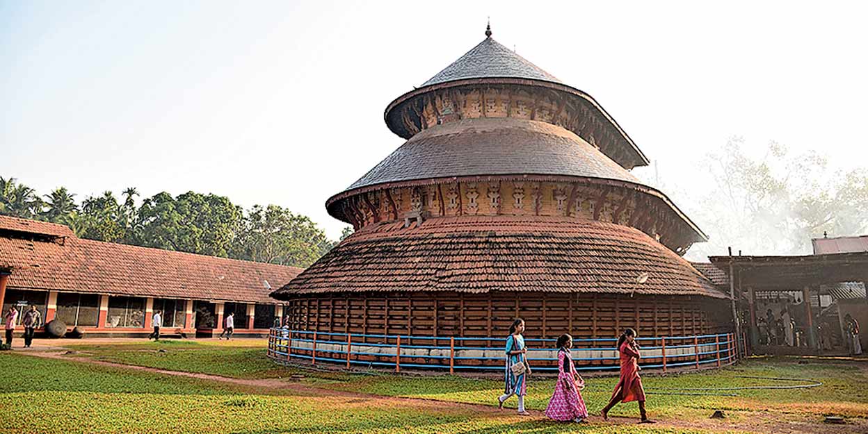 അഞ്ചുതെങ്ങു തൊട്ട് ചന്ദ്രഗിരി വരെ | Anchuthengu and Anjengo Fort ...