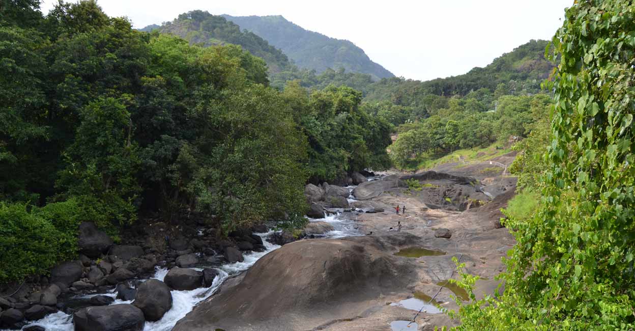 കാണേണ്ട കാഴ്ചയാണ് പ്രകൃതിയുടെ ഇൗ വാട്ടർതീം പാർക്ക് | The Beauty of ...