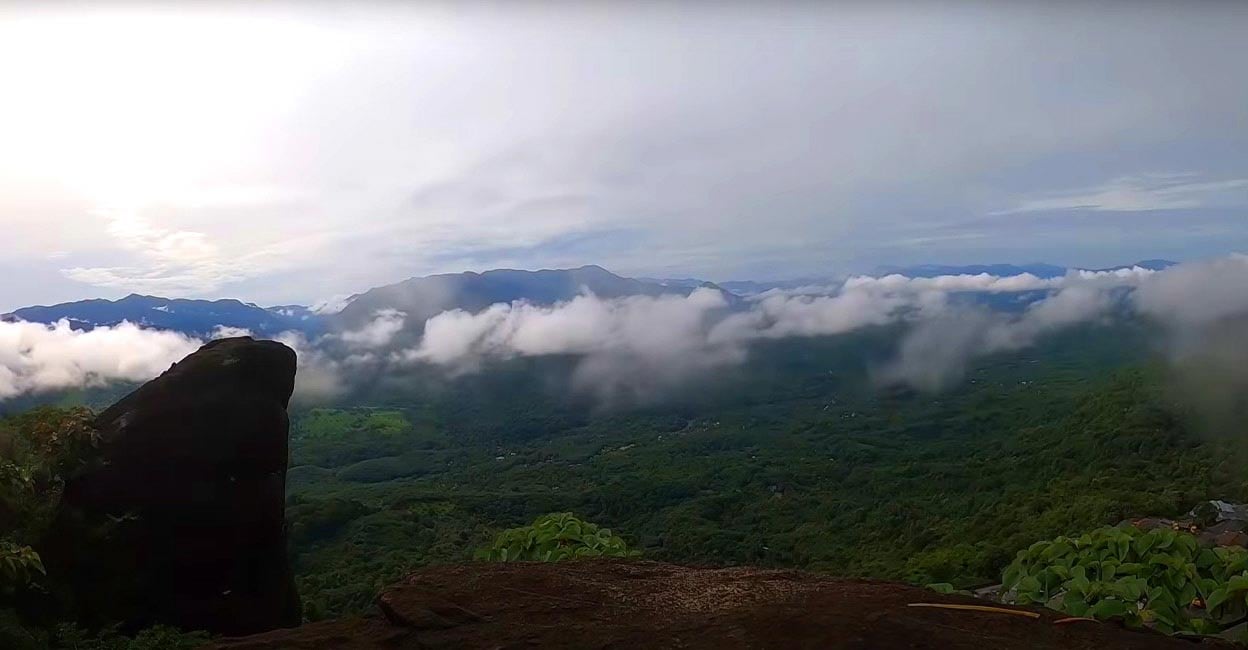 കേരളത്തില്‍ തന്നെയാണോ ഈ സ്ഥലം? മലബാറിന്‍റെ മൂന്നാറും ഊട്ടിയുമെല്ലാം ...