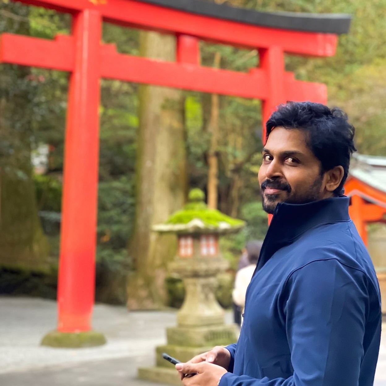 ജപ്പാനിലെ ബുദ്ധക്ഷേത്രത്തില്‍ നിന്നുള്ള ചിത്രവുമായി കാര്‍ത്തി - Karthi Sivakumar | Travel World ...