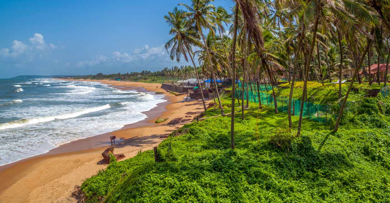 ബെനൗലിം ബീച്ചിൽ ആഘോഷത്തിമിർപ്പിൽ മഞ്ജു പിള്ള, ചിത്രങ്ങൾ – Manju Pillai ...