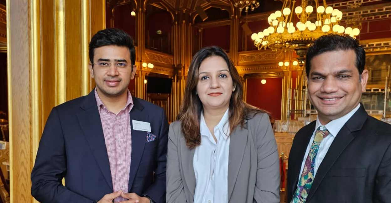 കുട്ടിക്കാലത്ത് അധികം യാത്ര പോയിട്ടില്ല; ഇപ്പോൾ കുടുംബവുമൊത്തു പോകുന്നു ...