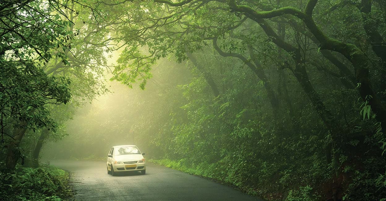 മഴക്കാല യാത്രകൾ; ഈ കാര്യങ്ങൾ ശ്രദ്ധിക്കാം - Top Tips for Safe Monsoon ...