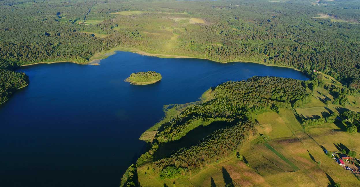 ഒരു ഇന്ത്യന്‍ സംസ്ഥാനത്തിന്‍റെ വലുപ്പമുള്ള പ്രദേശം, അതിനുള്ളില് ...