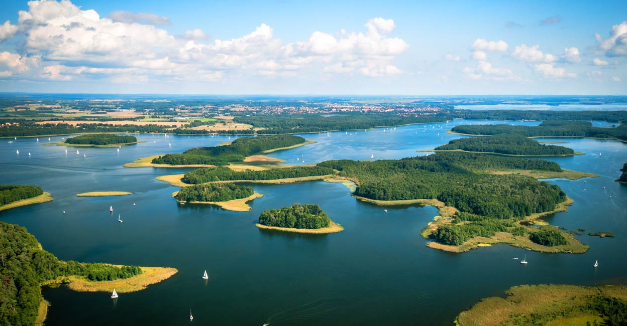 ഒരു ഇന്ത്യന്‍ സംസ്ഥാനത്തിന്‍റെ വലുപ്പമുള്ള പ്രദേശം, അതിനുള്ളില് ...