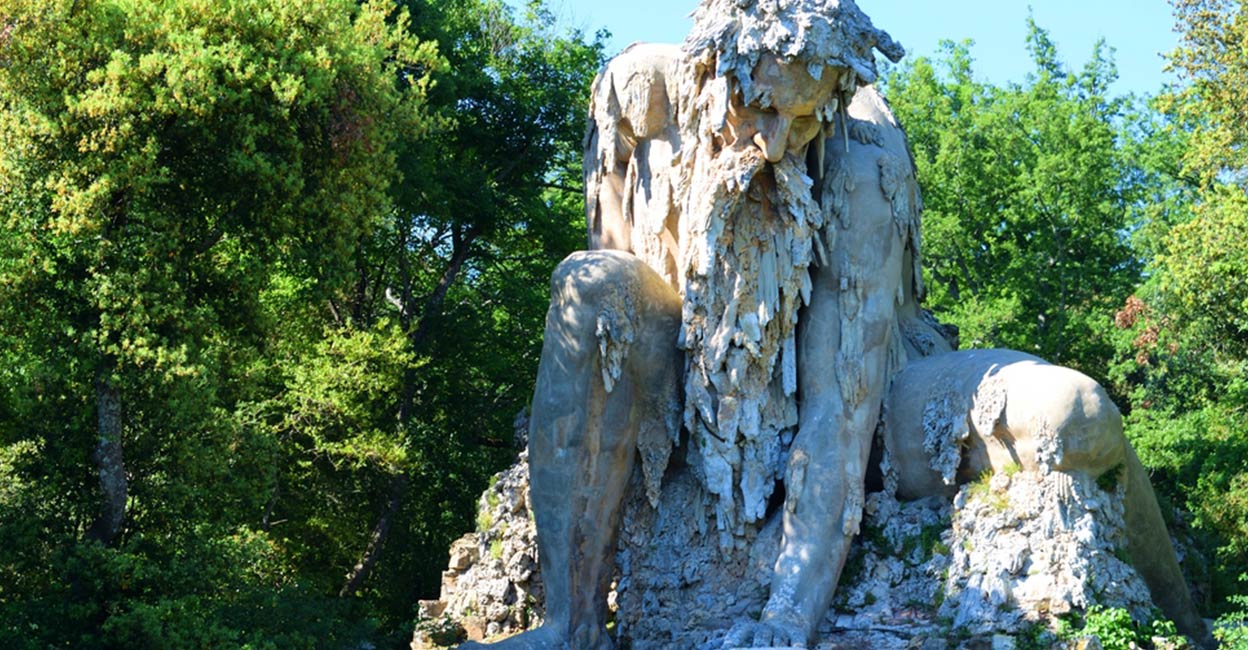 പകുതി മനുഷ്യന്‍, പകുതി പര്‍വതം; ആരാണ് കൊളോസസ്? | Giant 16th-Century ...