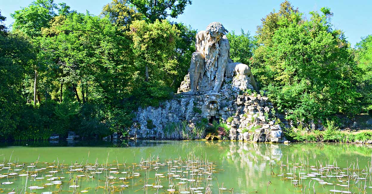 പകുതി മനുഷ്യന്‍, പകുതി പര്‍വതം; ആരാണ് കൊളോസസ്? | Giant 16th-Century ...