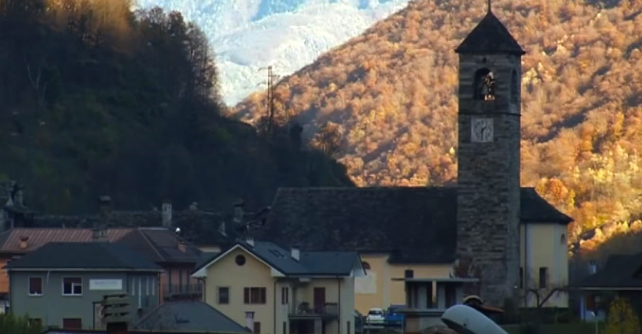 സൂര്യപ്രകാശം ഇല്ല, രാത്രിയും പകലും ഇരുട്ടുമൂടിയ നാട് | Viganella, the ...